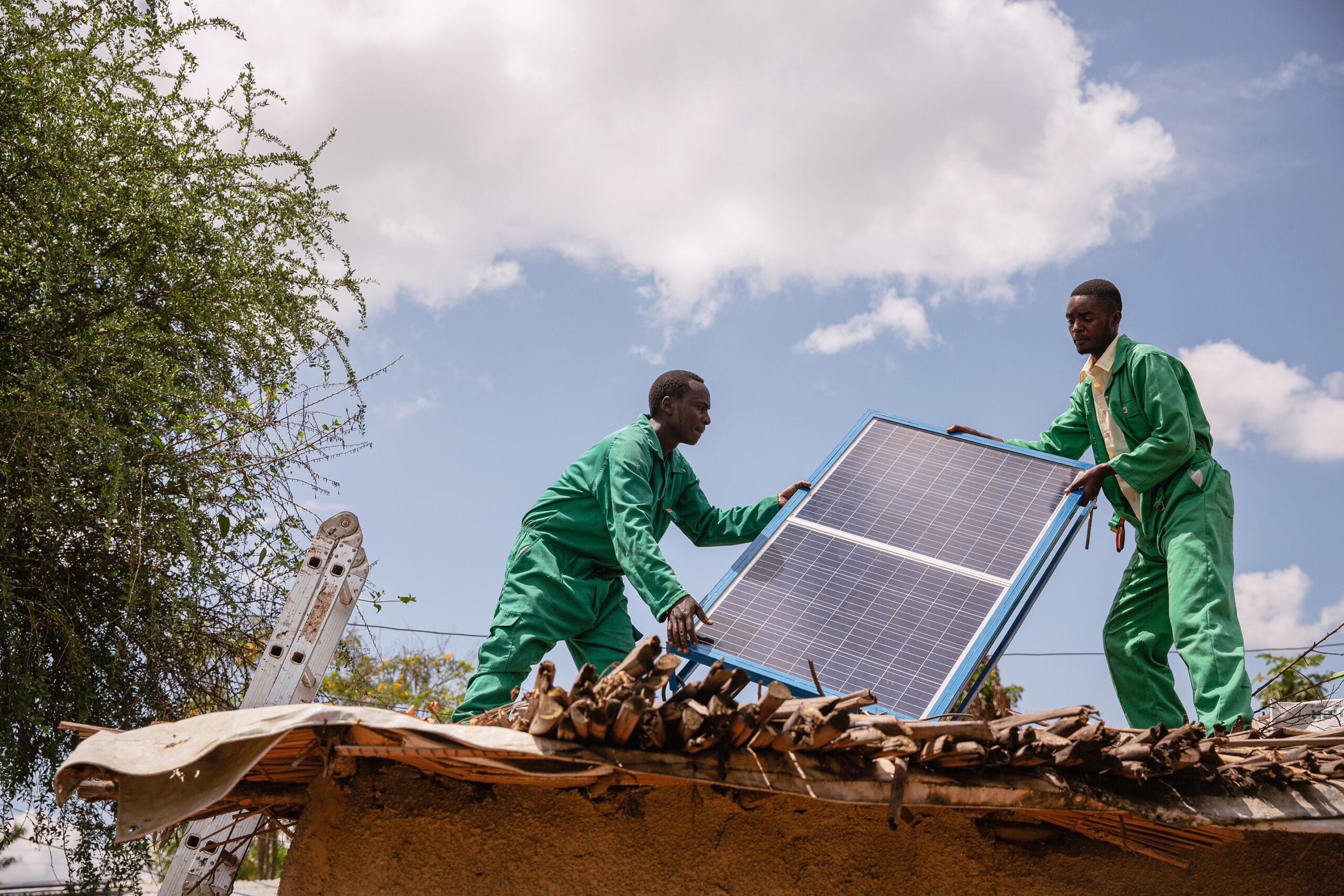 We are a pioneer in solar energy - FRES